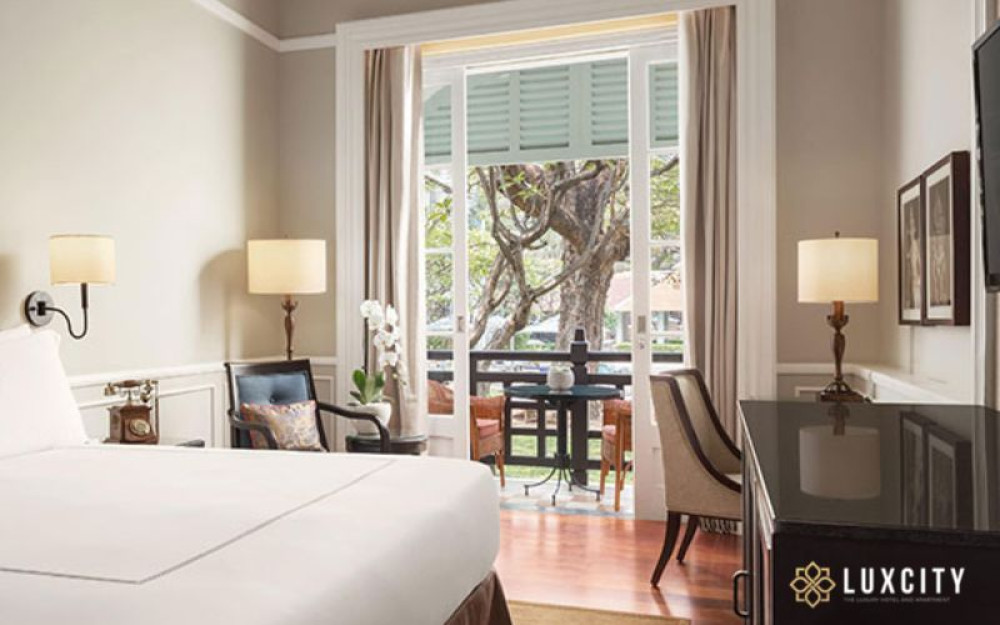 Top 10 Best Hotel Rooms with Balcony View or Private Terrace in Phnom ...